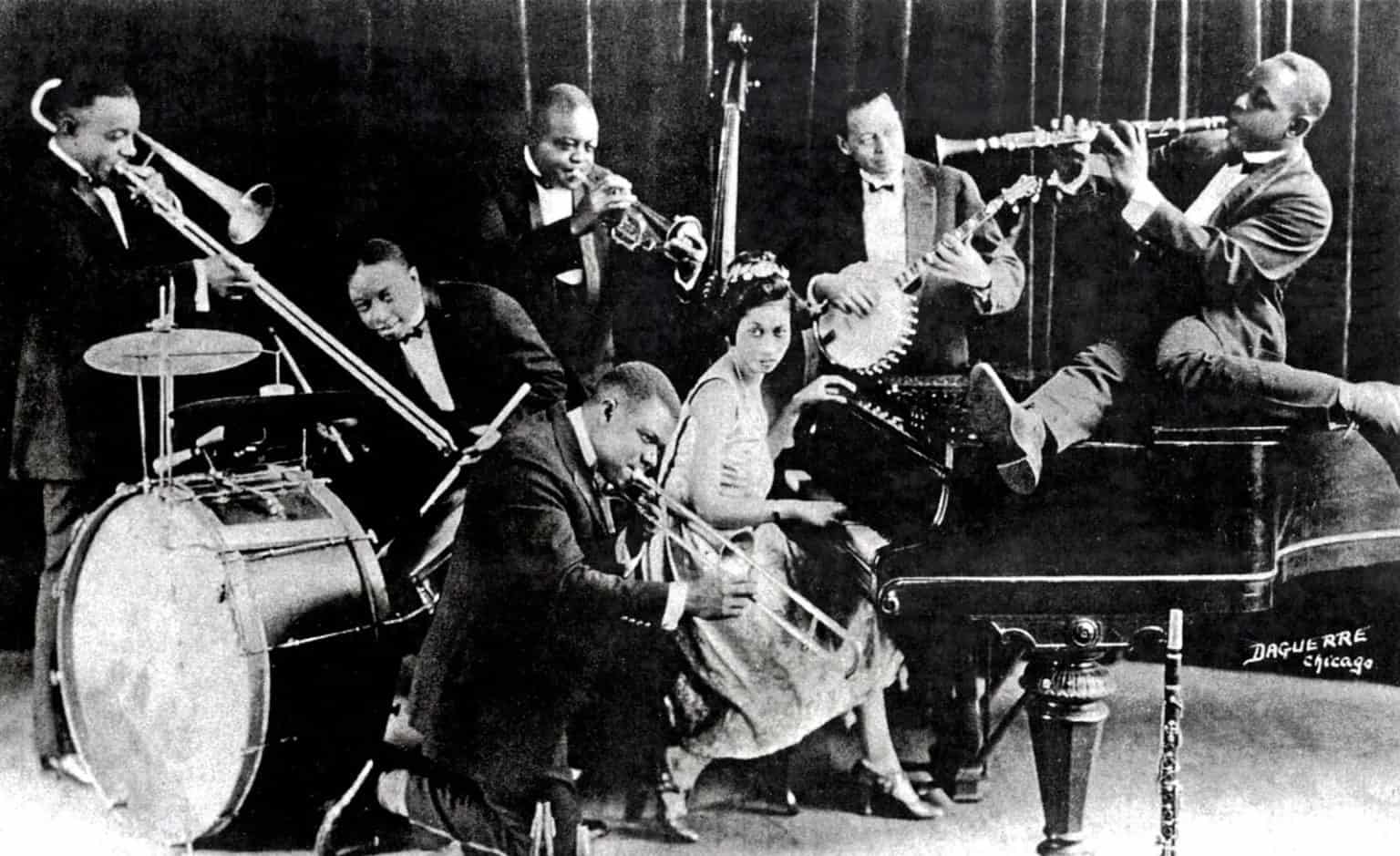 Most Popular Jazz Instruments Throughout History (Complete Guide)